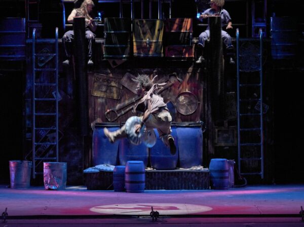 STOMP